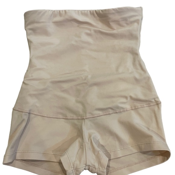 Maidenform | Intimates & Sleepwear | Maidenform Beige Body Torso ...